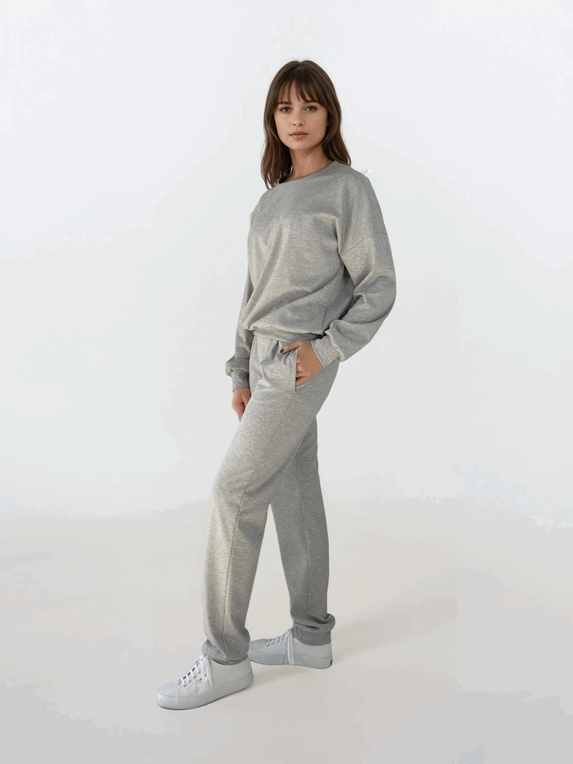 Standard Tracksuit – Tall Story